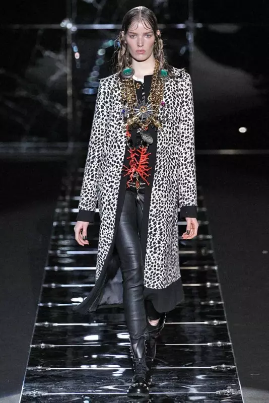 Cwymp Fausto Puglisi 2015 100226_14