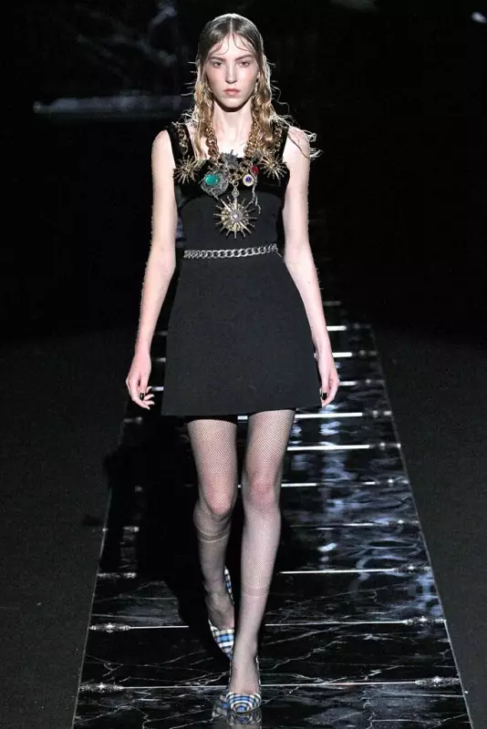 Cwymp Fausto Puglisi 2015 100226_35