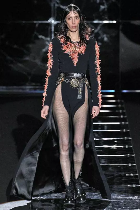 Cwymp Fausto Puglisi 2015 100226_37