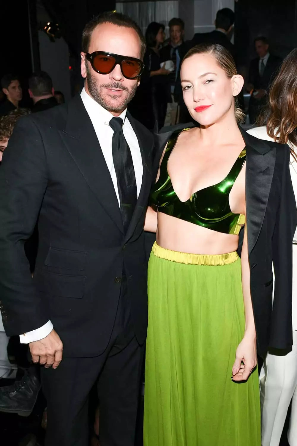 Brandon Maxwell Wows w Muzeum Historii Naturalnej, Tom Ford Under Fire 10203_11