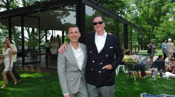 Alfred Dunhill a Philip Johnson Glass House Summer Party 102705_1