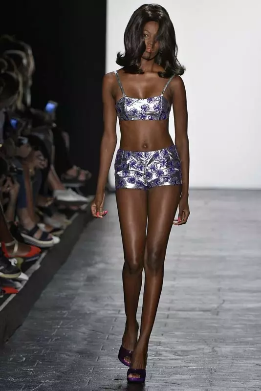 Jeremy Scott Primavera 2016 103691_40