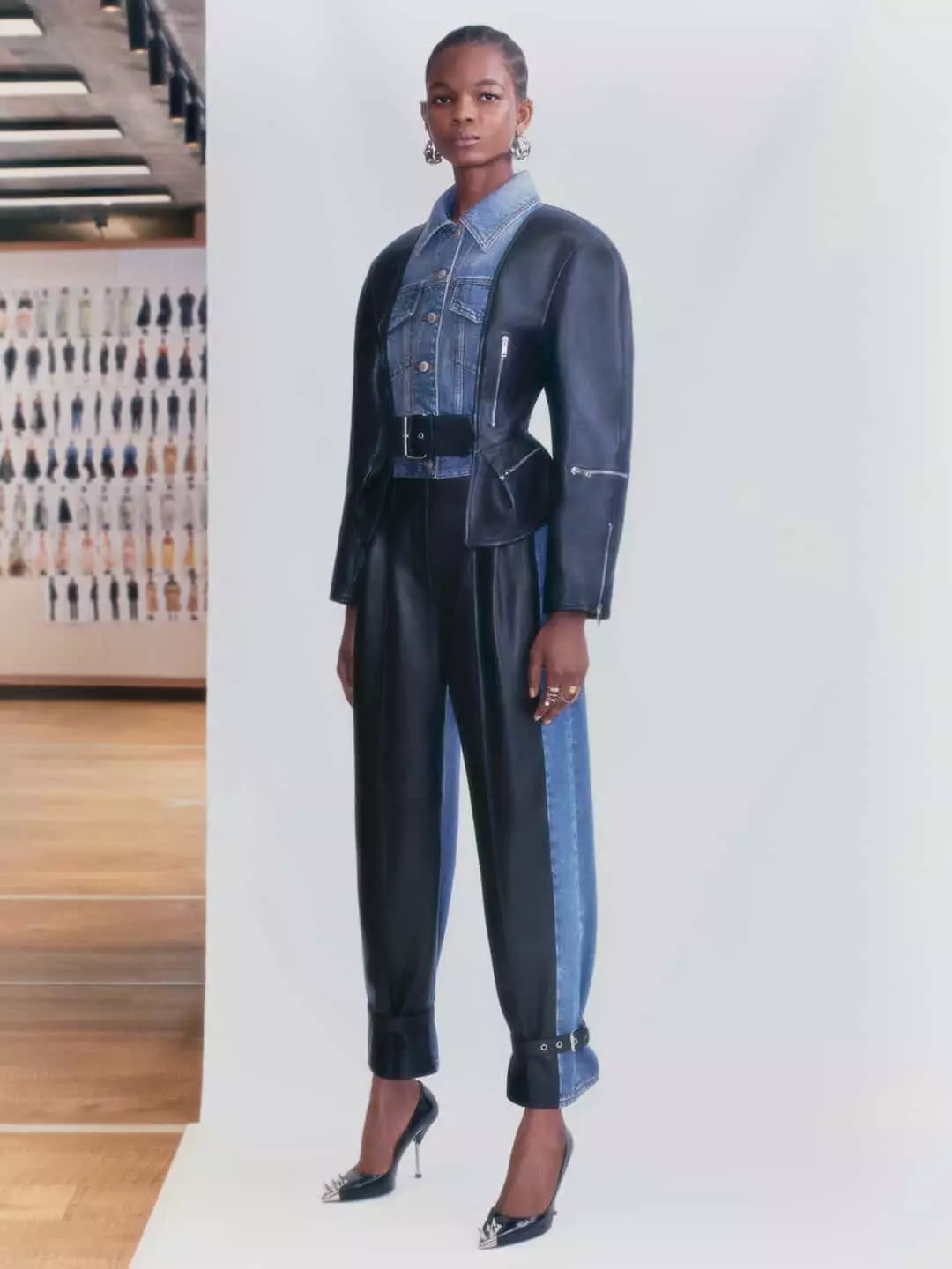 ሳራ በርተን ለአሌክሳንደር McQueen SS '21 የከተማ ተረት ፈጠረች። 10395_15