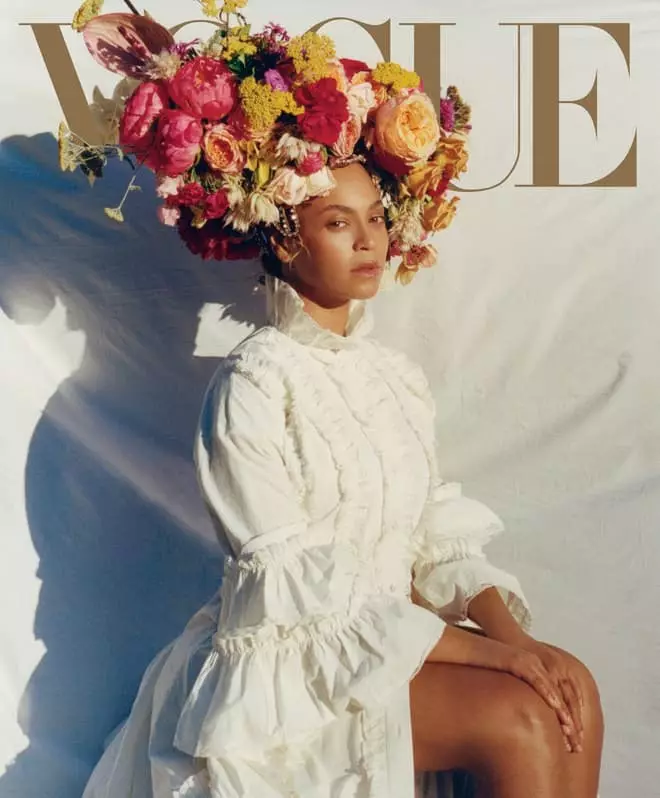 Déi meescht offenbarend Zitater aus dem Beyoncé Vogue Profil 10396_2