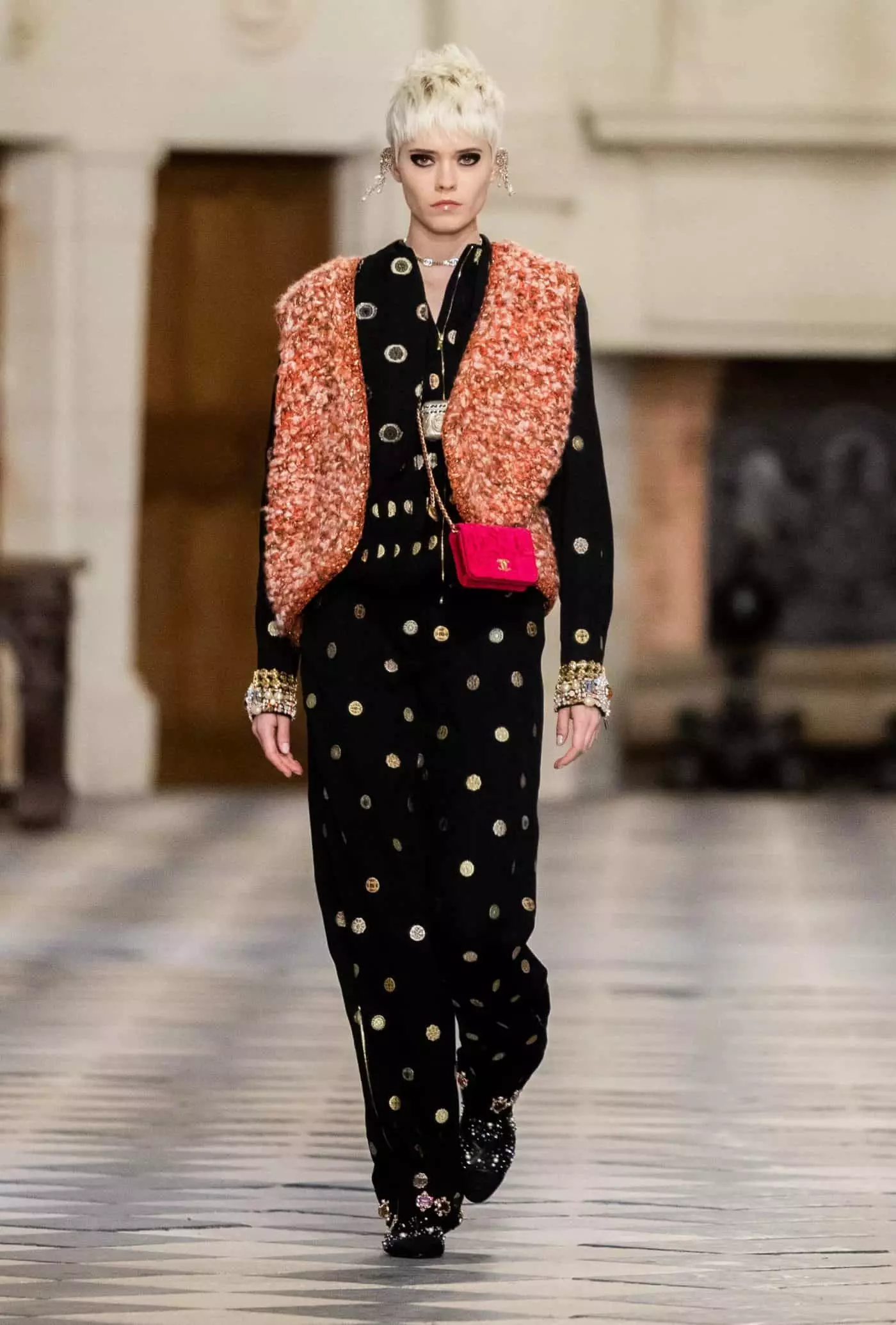 Gade chak gade nan Chanel Métiers d'art Show la isit la 10457_31