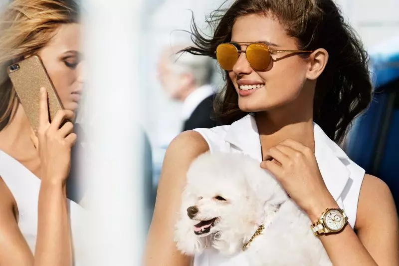 The Maker and His Muse - Michael Kors နှင့် Taylor Hill 105826_2