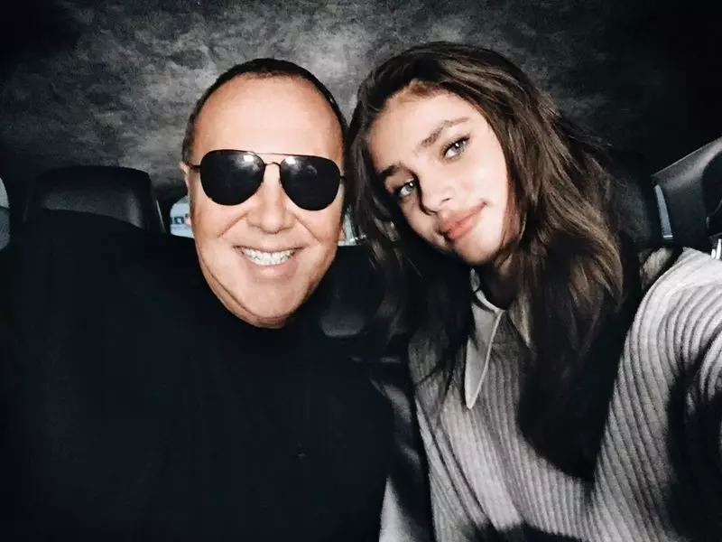 The Maker and His Muse: Michael Kors at Taylor Hill 105826_6