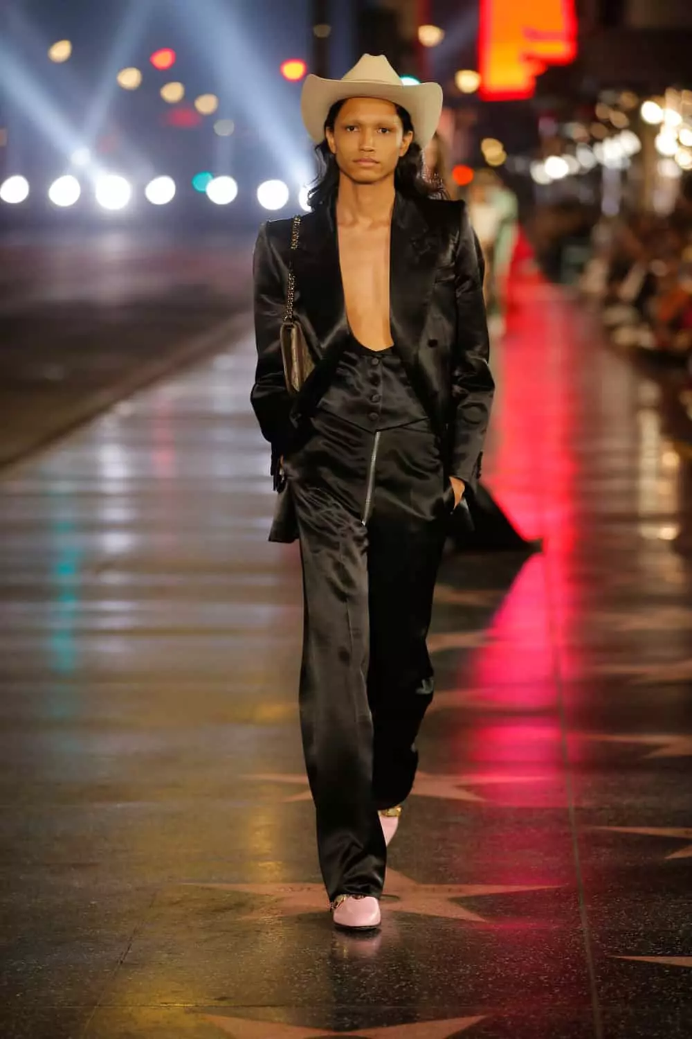 Sakali Dina Hollywood! Gucci Ngambil alih L.A. Pikeun Star-studded Fashion Fest 106246_11