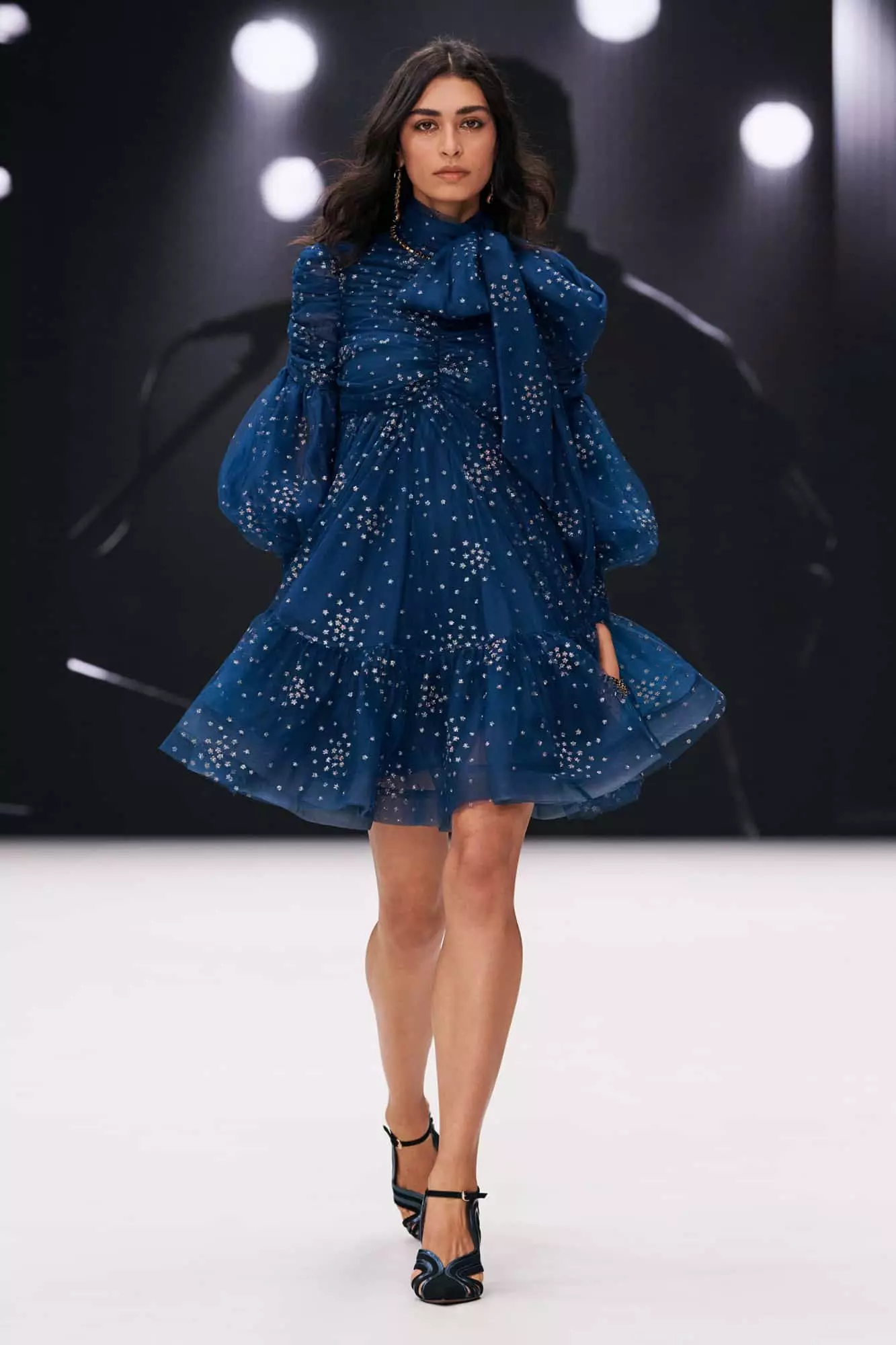 Be Still My Heart! Zimmermann's 1970s Music-inspired Collection Is The One For Me 1073_35