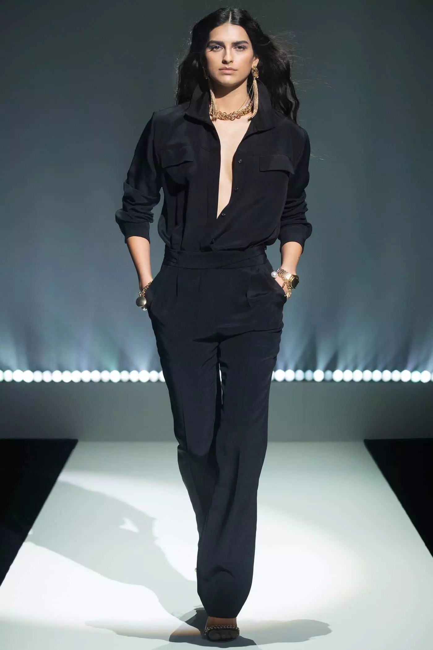 Per a l'SS '21, Brandon Maxwell torna a ser sexy (bàsic). 10779_6