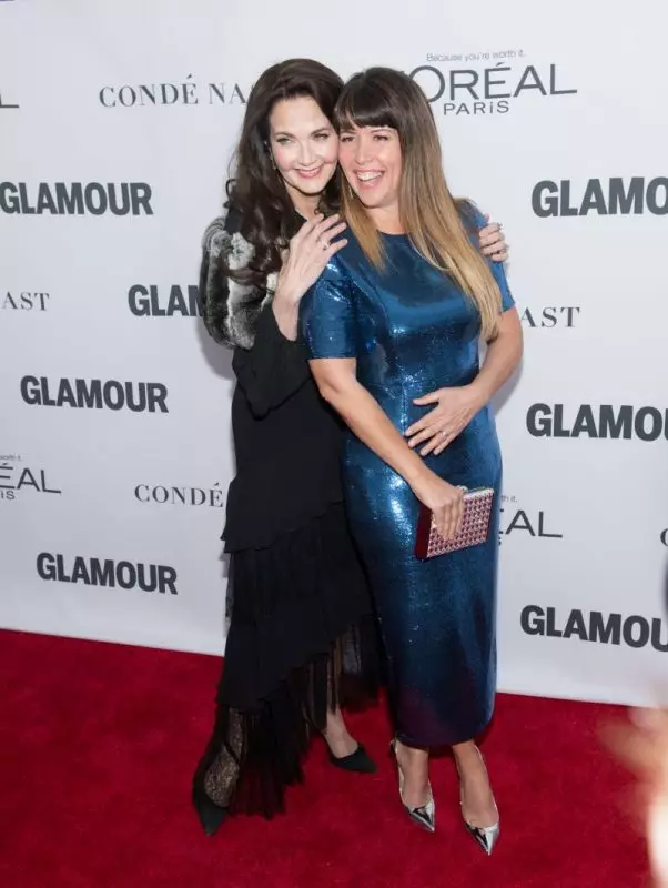 Никол Кидман! Џиџи Хадид! Зендаја! Inside Glamour’s Star-Studded Women of the Year Awards 10961_17