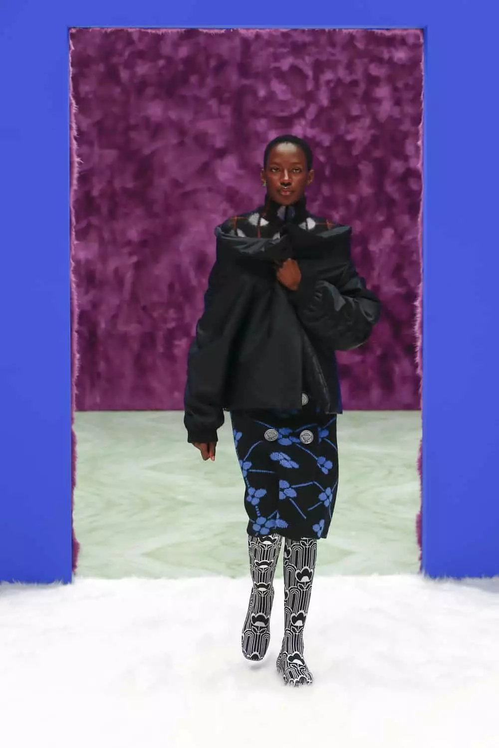 Mae Prada’s Fall 2021 Womenswear Predicts A Vibrant, Optimistic Future 11070_28