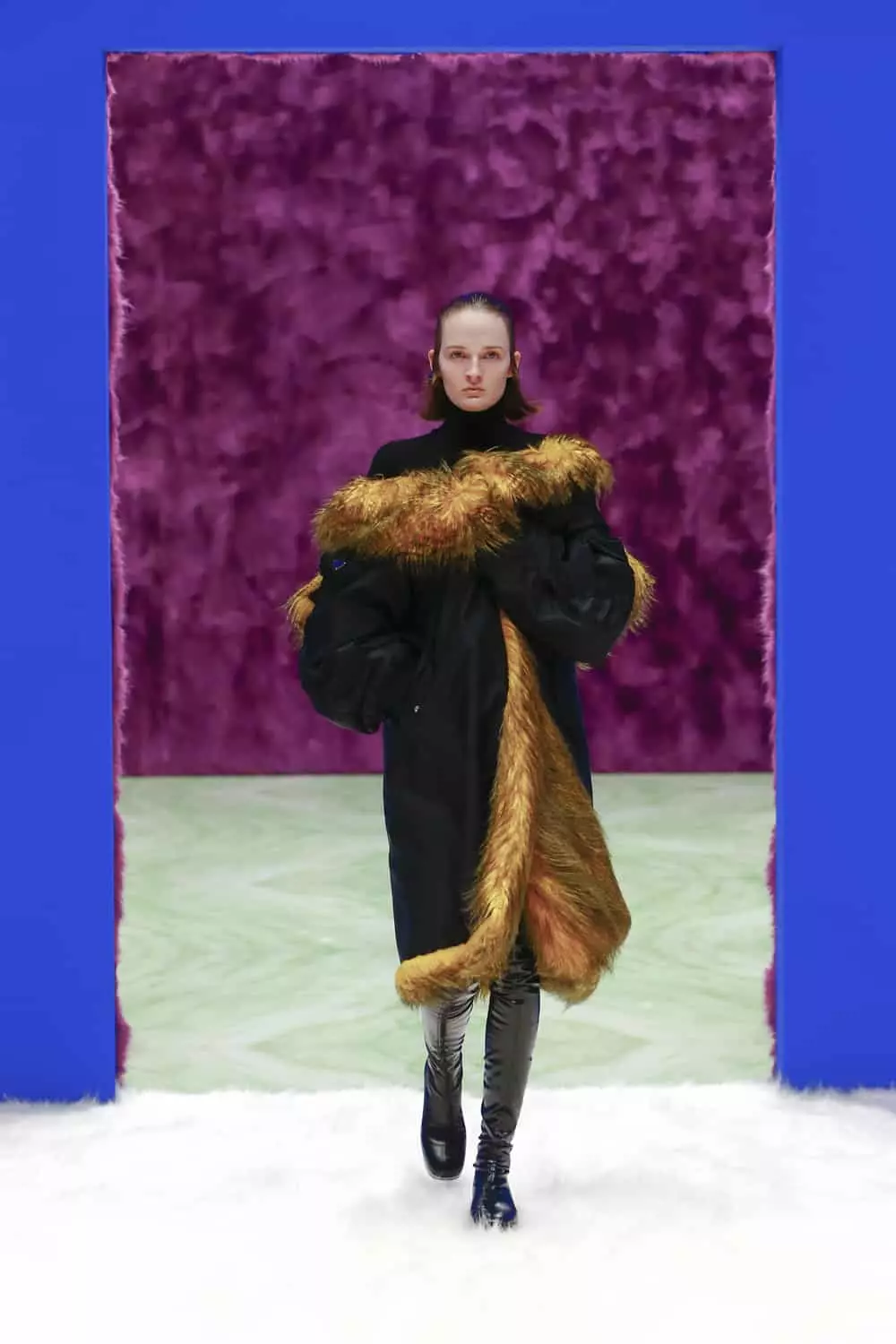 Mae Prada’s Fall 2021 Womenswear Predicts A Vibrant, Optimistic Future 11070_32