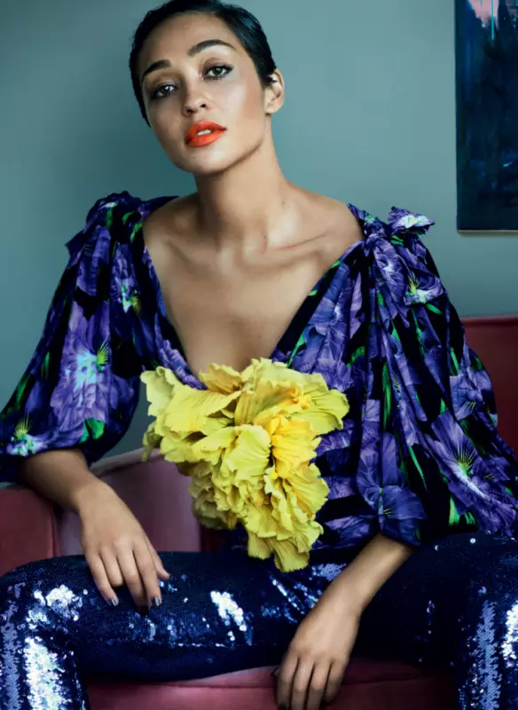 „Loving“ ѕвезда Рут Нега го покрива јануарското издание на Vogue 11086_3