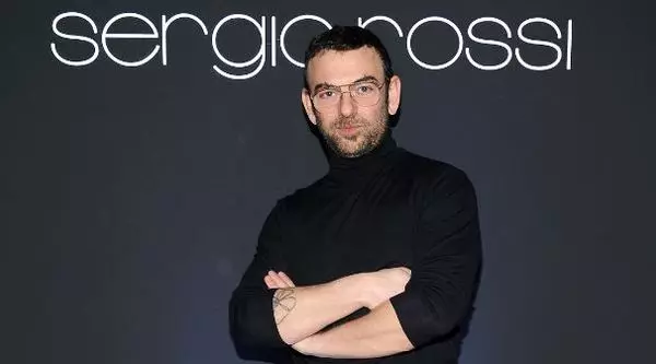 Christian Dior Taps YSL እና Sergio Rossi Alum ጫማዎችን ለመንደፍ 113623_1