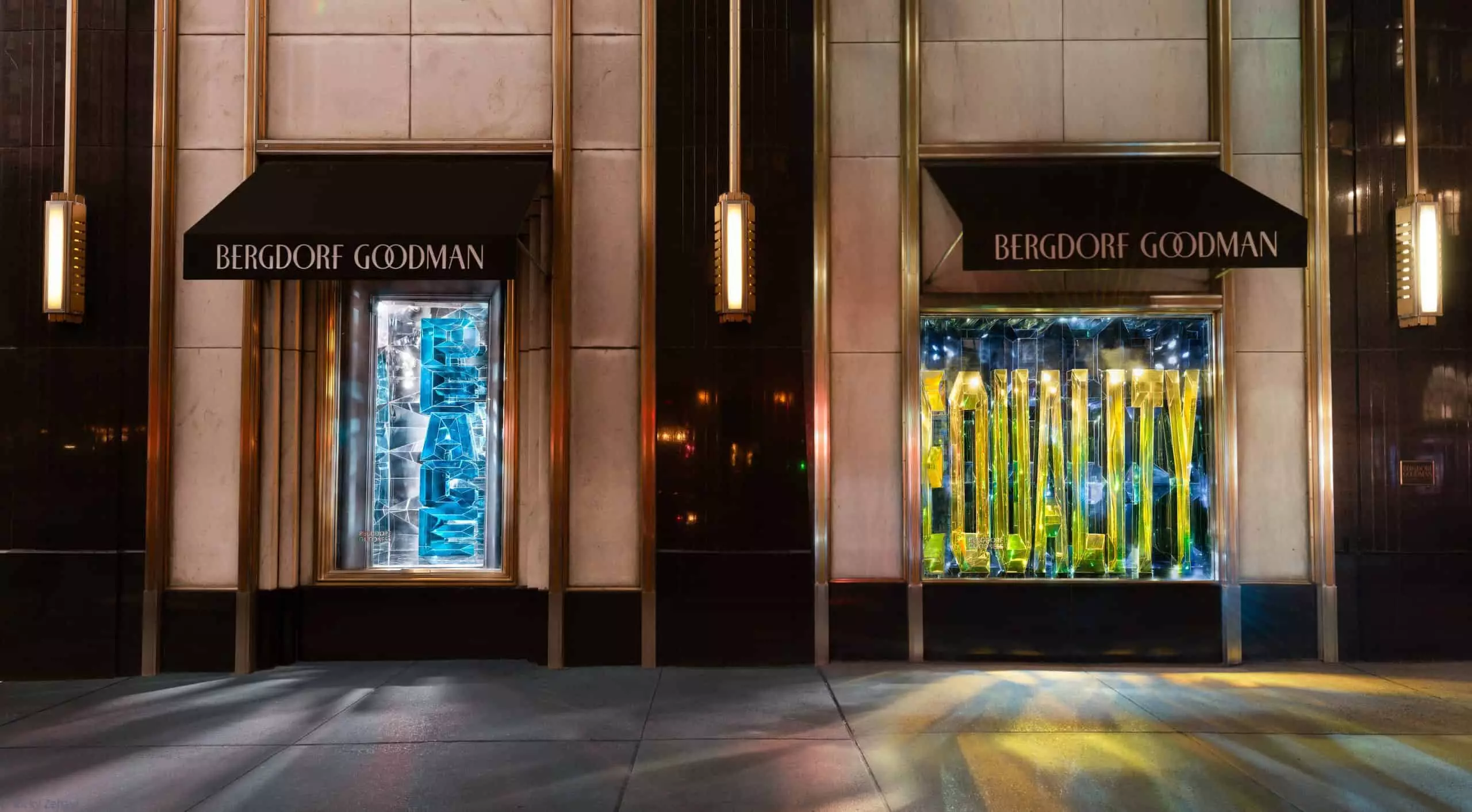 Käes on aasta kõige imelisem aeg: Bergdorf Goodmani puhkuseaknad on kohal 1137_6