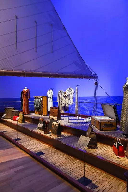 Volez, Voguez, Voyagez ! Louis Vuitton célèbre l'exposition organisée par Olivier Saillard 11399_10