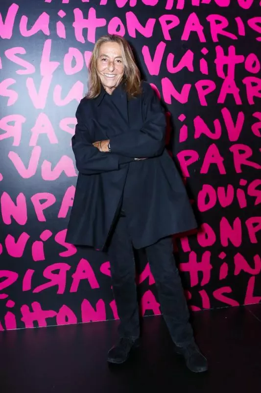 Volez, Voguez, Voyagez! Louis Vuitton celebra l'exposició comissariada per Olivier Saillard 11399_43