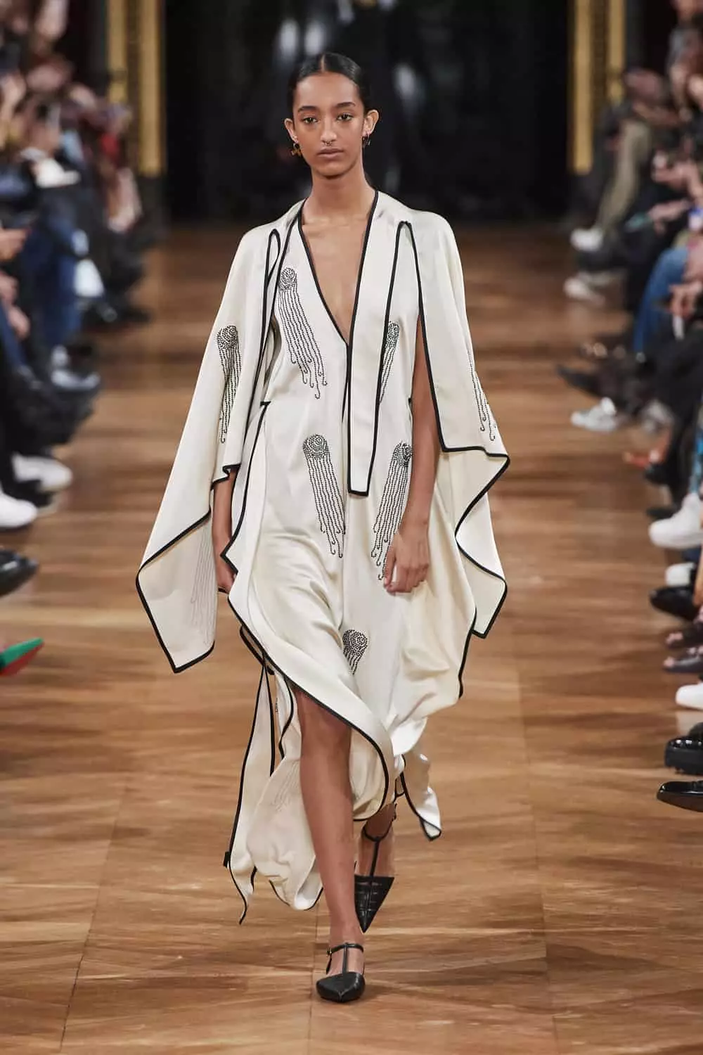 Sofia Achaval को Fall 2020 Paris Fashion Week डायरी, दिन 7 11416_16