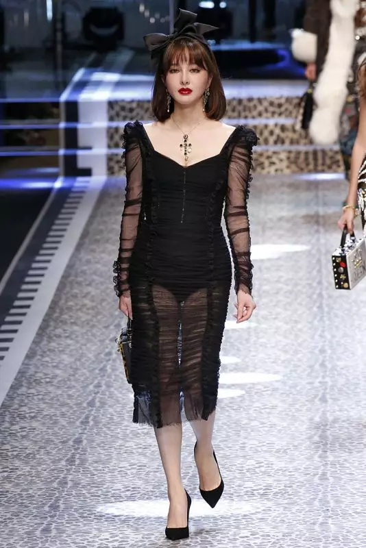 Milan Fashion Week dobiega końca: to, co najlepsze na wybiegu 11565_102