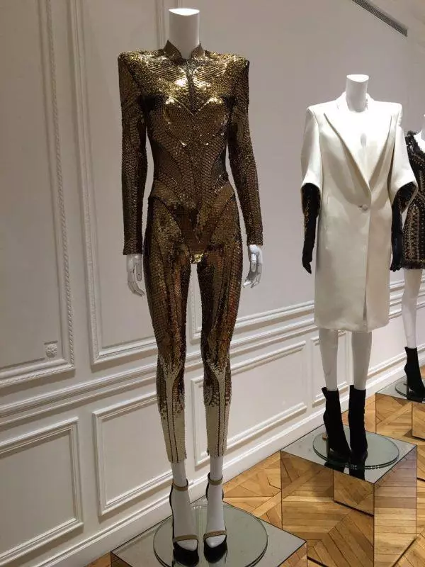 Haute Couture Dagboek, Dae 2 & 3: Versace, Schiaparelli, Alexis Mabille, Ulyana Sergeenko, Alexandre Vauthier 11611_12