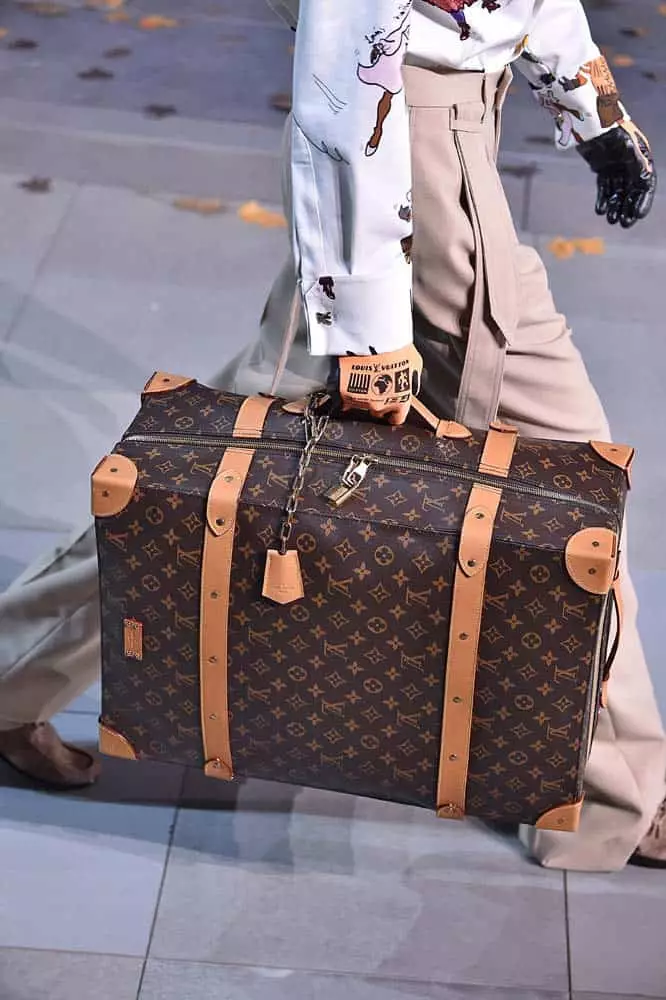 u-Louis Vuitton