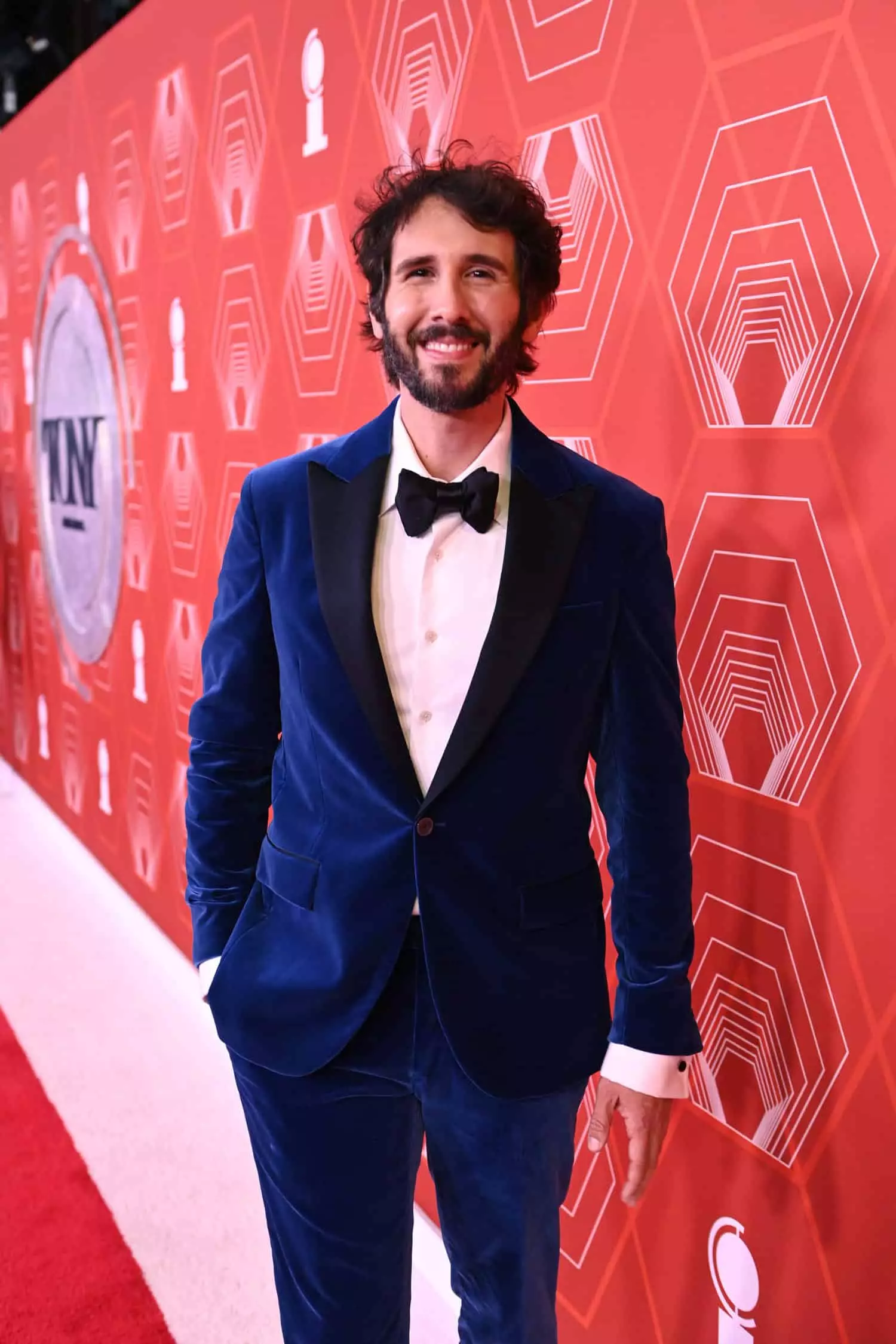 Moulin Rouge!، The Musical Rules The Tony Awards—دیکھیں Last Night’s Red Carpet Style یہاں! 1179_10