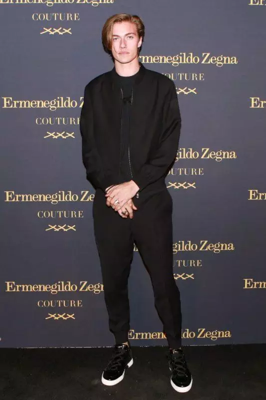 Ermenegildo Zegna weputara mkpokọta Couture XXX na ụmụ nwoke Hollywood 12517_8