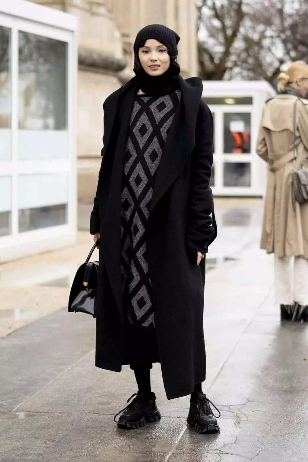 Cele mai bune look-uri Street Style din zilele 3 și 4 ale Săptămânii Modei de la Paris 12520_22