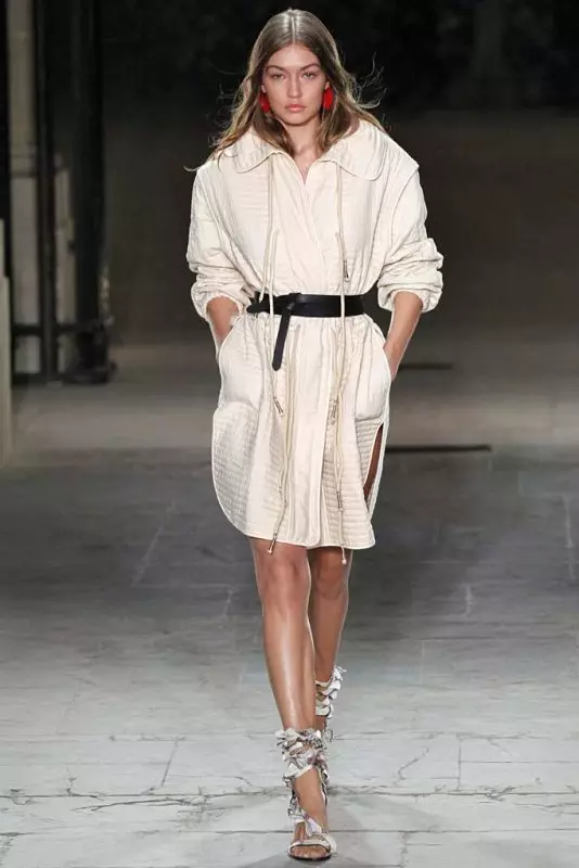 Paris Fashion Week: Isabel Marant, Loewe, Off-White og mer 12532_2