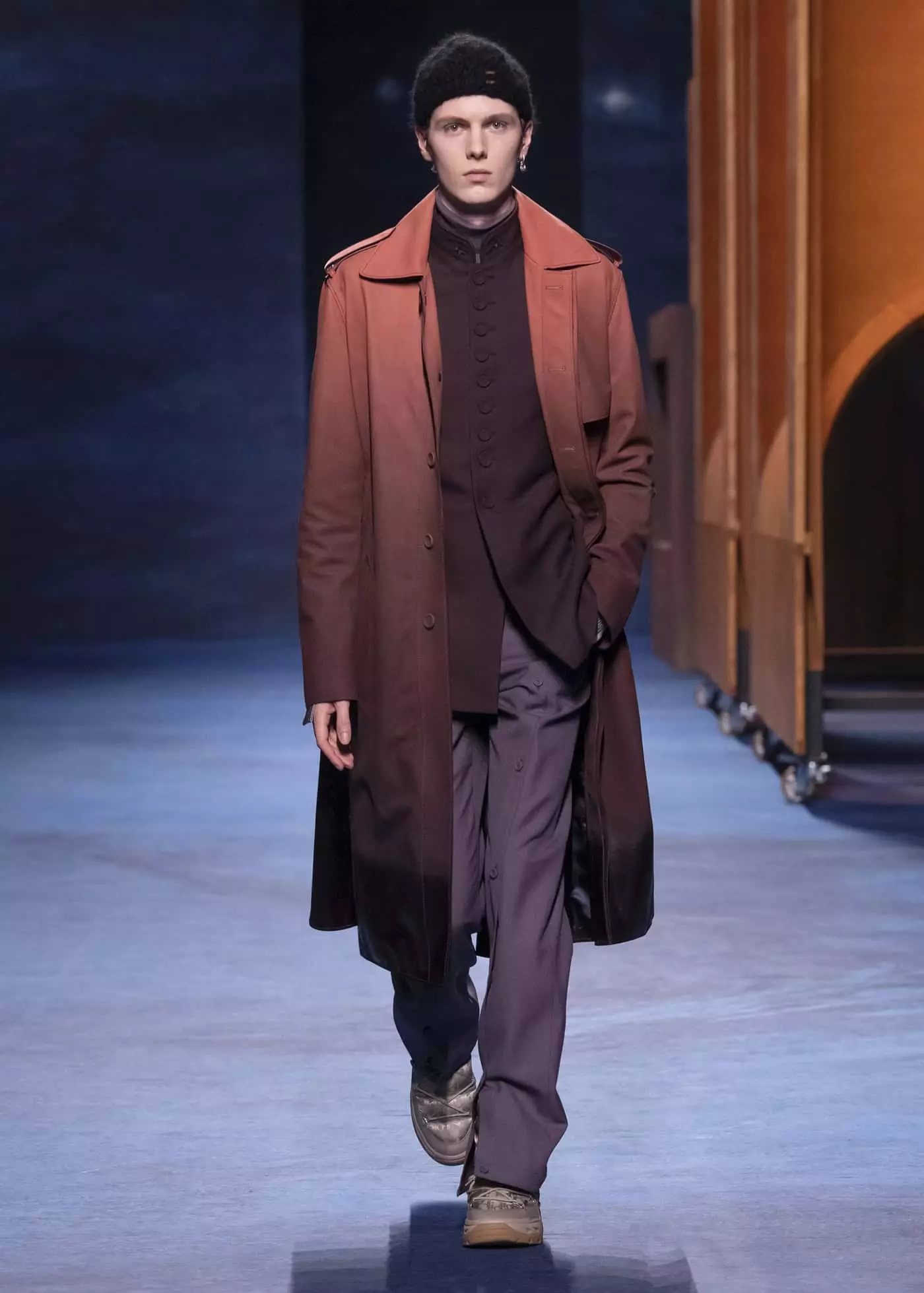 Mkusanyiko wa Dior Men Winter '21 Unaunganisha Ndoto na Ukweli 13291_21