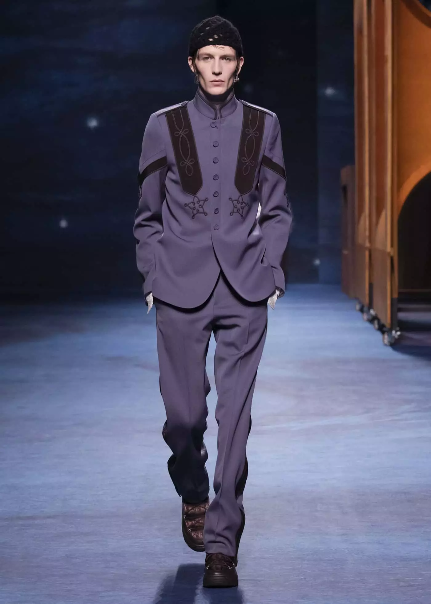 Dior Men Winter '21 Koleksiyonu Fantezi ile Gerçeği Birleştiriyor 13291_25