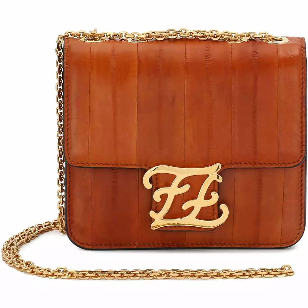 Tip editora: Fendi Karligraphy Bag v modré lakované kůži 14392_5