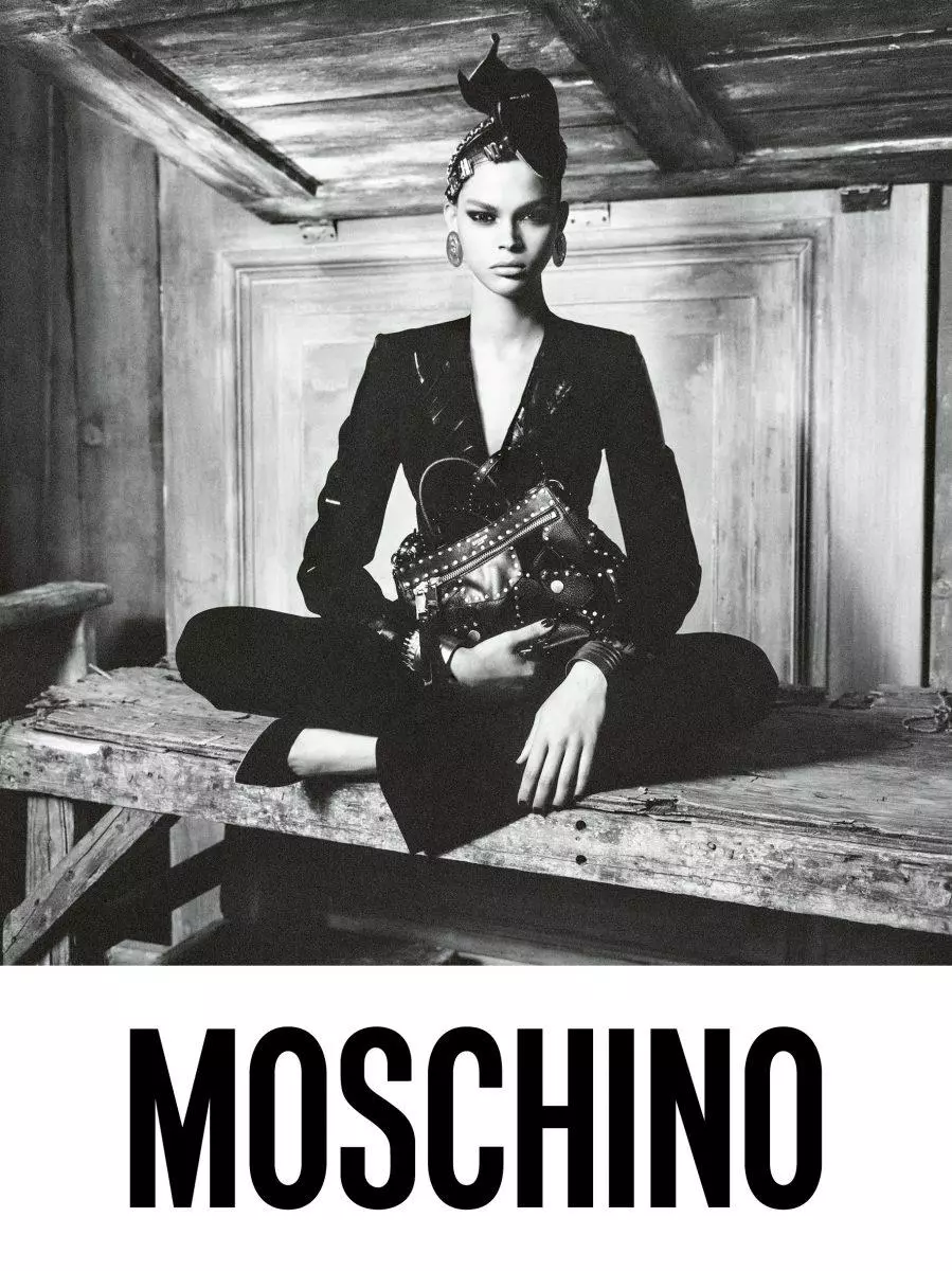 Steven Meisel Lenses Moschino's Fall 2017 Campaign 14562_4