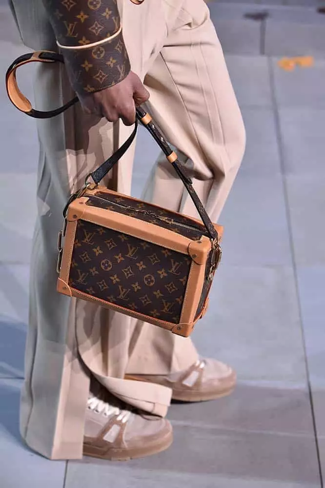 Shihni të gjitha çantat nga shfaqja e meshkujve e vjeshtës 2019 e Louis Vuitton 14604_10