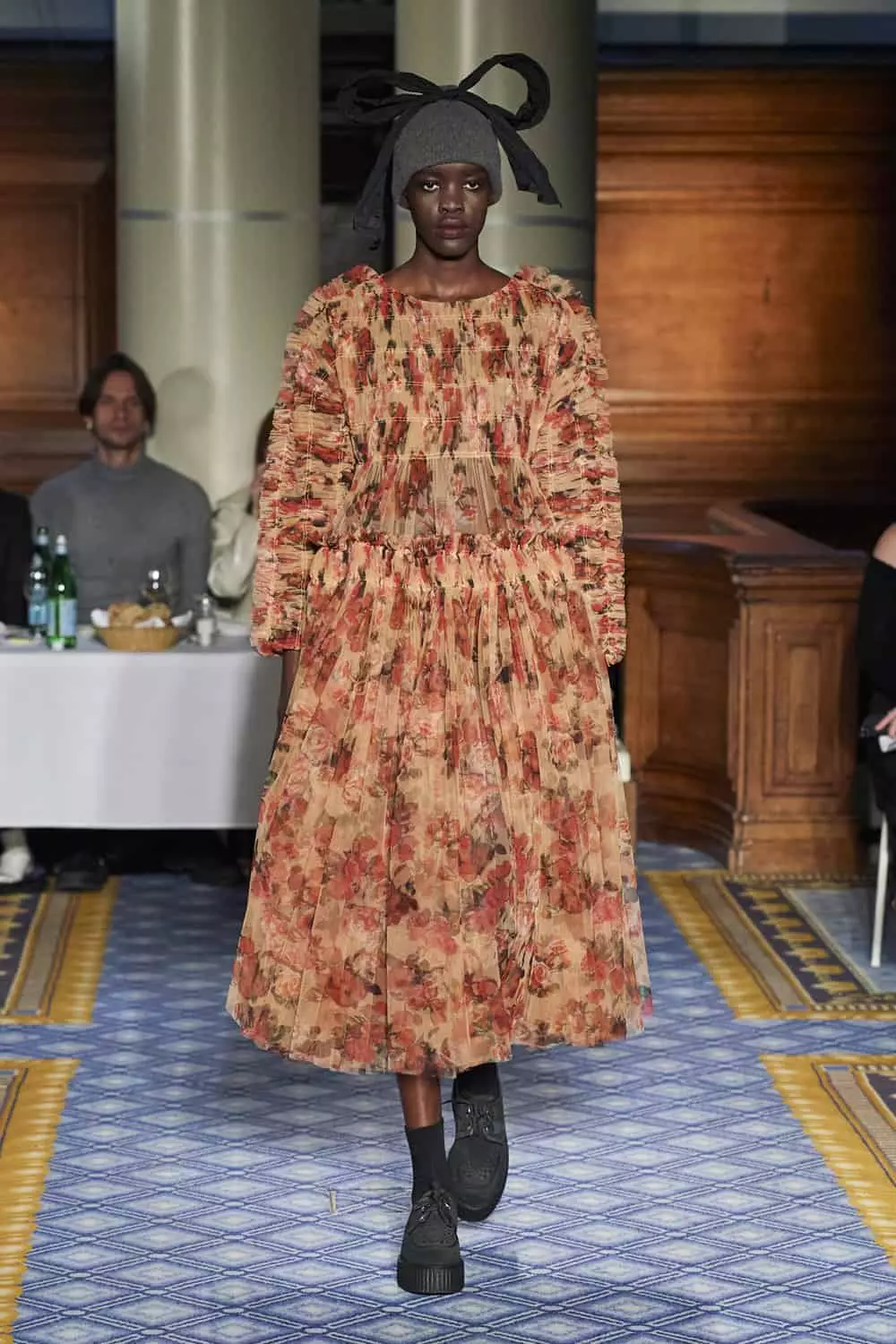 As 10 mellores coleccións de outono de 2020 da Semana da Moda de Londres 14801_67