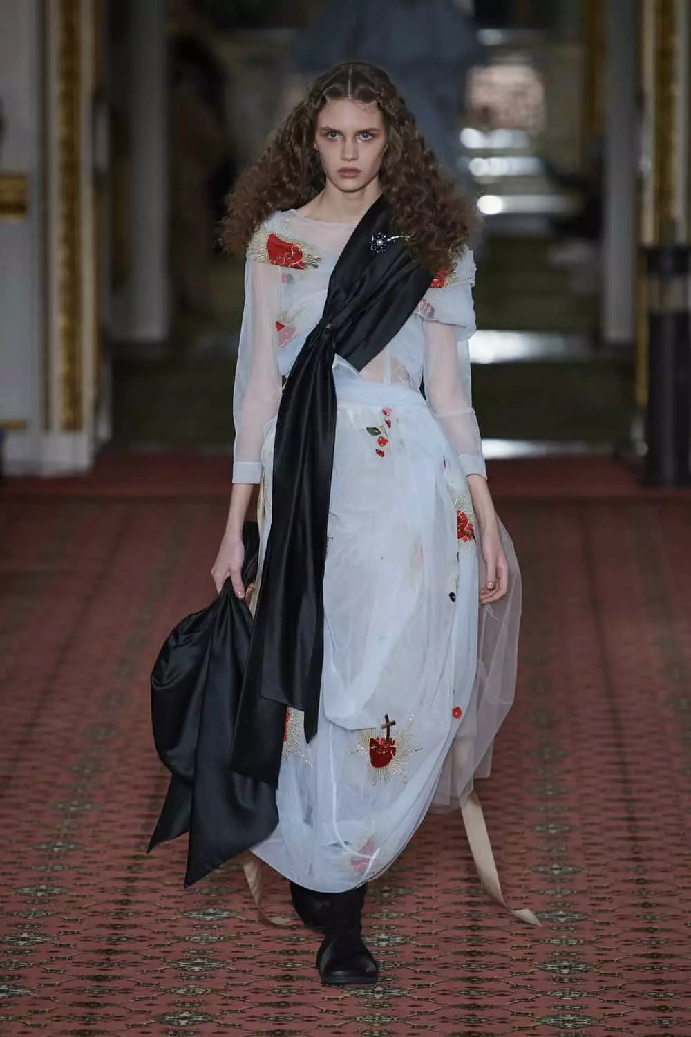 10 Koleksi Musim Gugur 2020 Terbaik Dari Minggu Fesyen London 14801_94