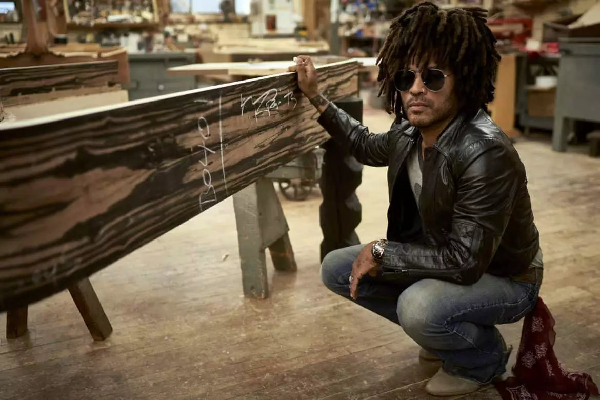 Độc quyền: Lenny Kravitz On His Grand Collab, Cuốn sách mới và Bìa Sức khỏe Đàn ông Hoàn hảo Tuyệt đối 14827_1