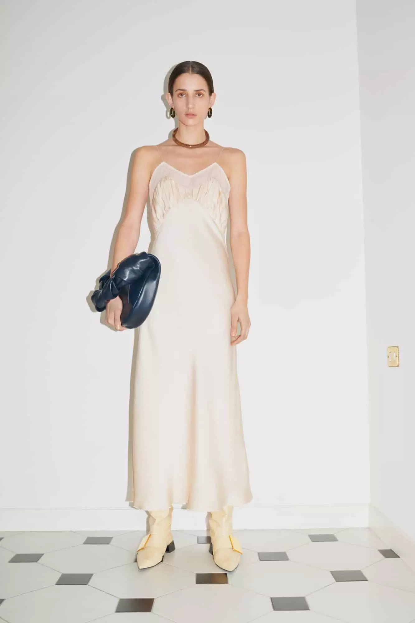 En samling å besette over: Jil Sander Pre-Fall ’21 15537_35