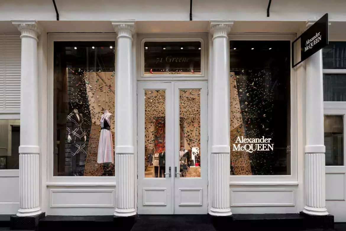 看看 Soho 令人惊叹的全新 Alexander McQueen 旗舰店 15793_1