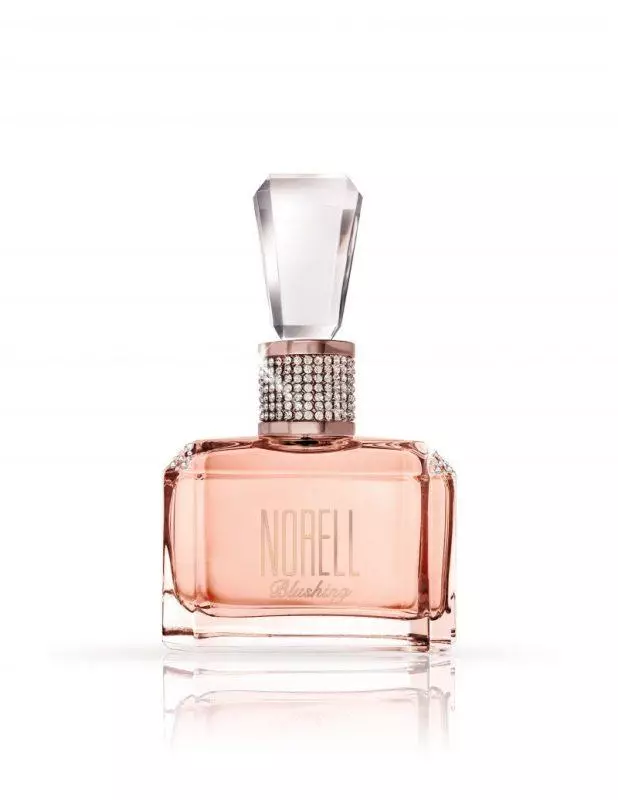 Norell lancia il terzo profumo nel portfolio di fragranze Norman Norell 16381_3