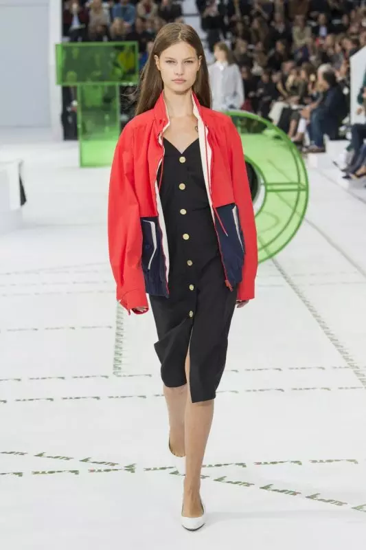 Diary ya Paris Fashion Week, Tsiku 3: Lacoste, Atelier Swarovski, Guy Laroche, ndi Christophe Lemaire 16490_4