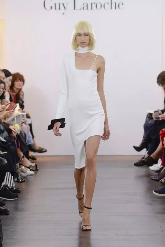 Paris Fashion Week Diary, Hnub 3: Lacoste, Atelier Swarovski, Guy Laroche, thiab Christophe Lemaire 16490_49