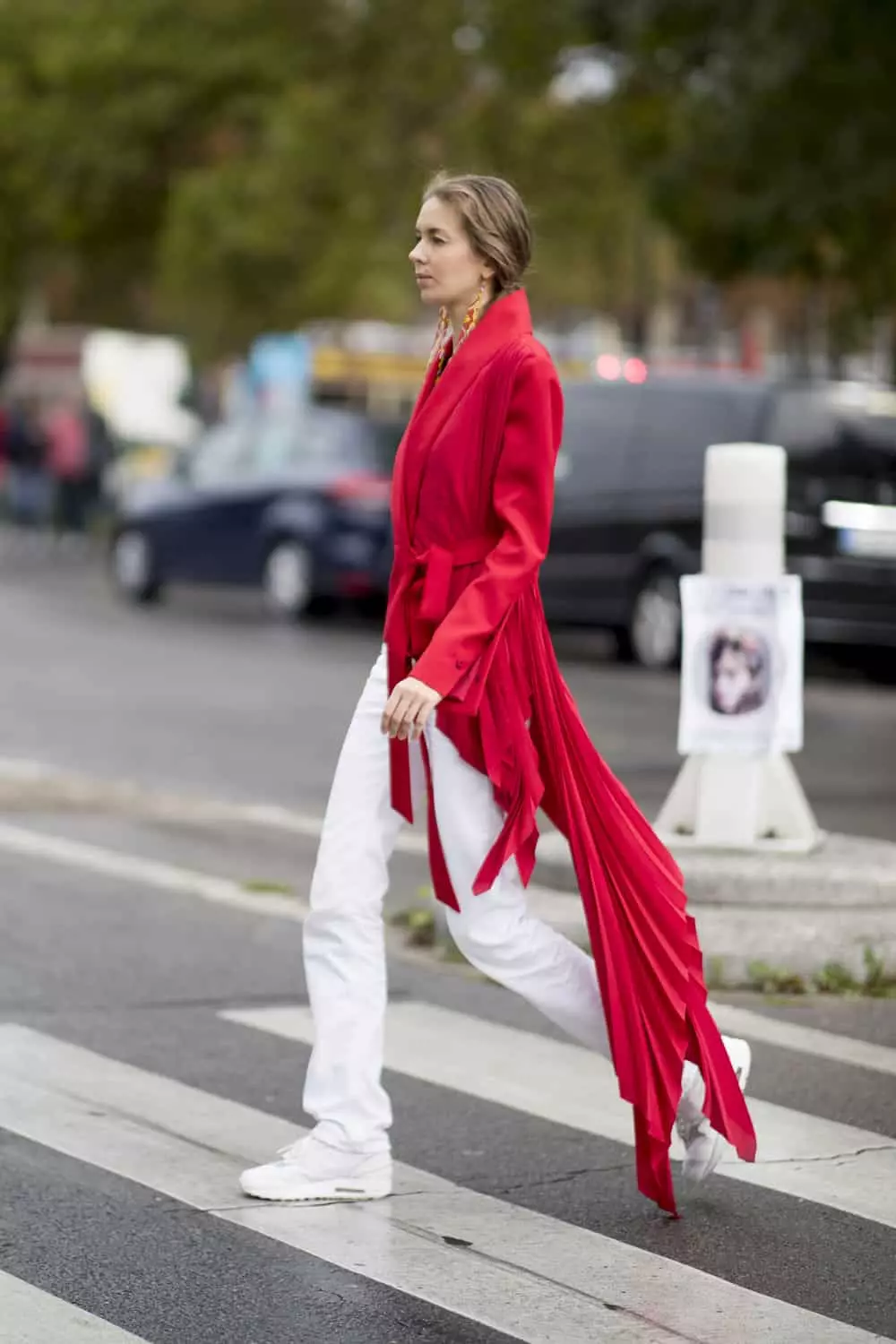 180 najkrajších pouličných lookov z parížskeho týždňa módy 16618_27