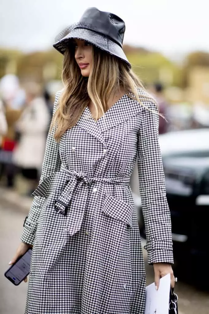 180 najkrajších pouličných lookov z parížskeho týždňa módy 16618_42