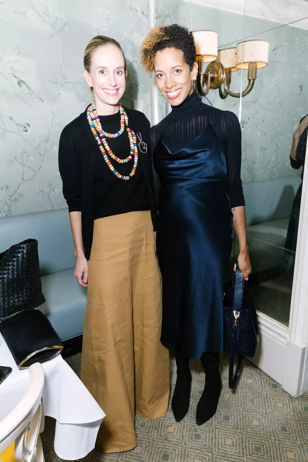 Katie Holmes na Whitney Art Party, Fashionphile Plays Santa 16840_43