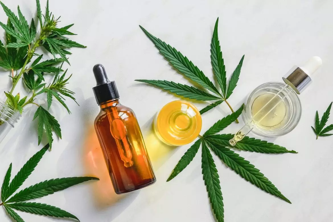 8 Produk CBD dan THC untuk Dicuba Sekarang