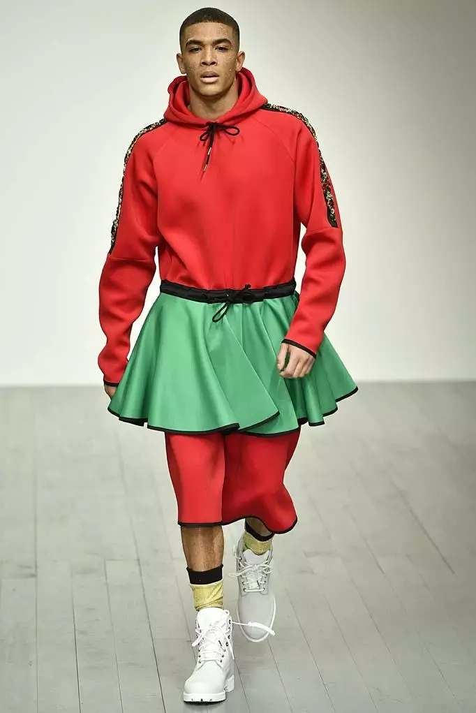 10 Mga Ihalas nga Tan-aw Gikan sa European Men's Runway Shows 16929_3