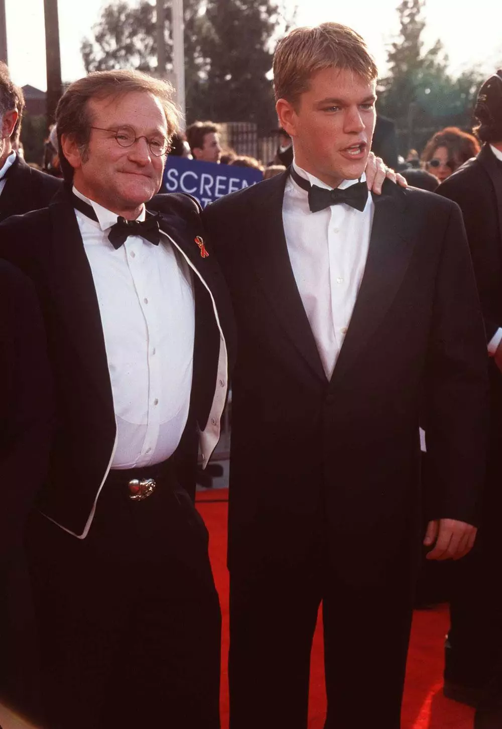 WTF War Happening on the Red Carpet bei den 1998 SAG Awards? 16934_11