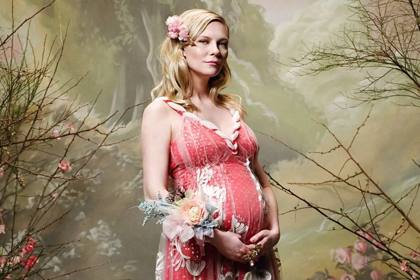 Kirsten Dunst conferma la sua gravidanza nello splendido servizio fotografico di Rodarte